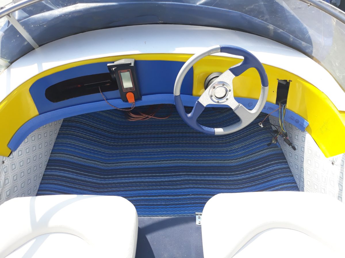 Motorboot Schneller Gleiter • CheckBoot.com